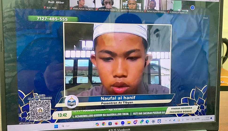Naufal Hanif, Santri Ponpes At Tibyan Mengikuti Lomba Tahfidz 10 Juz ...